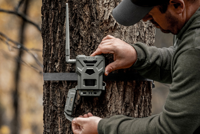 Spypoint Flex camera, how to activate that?